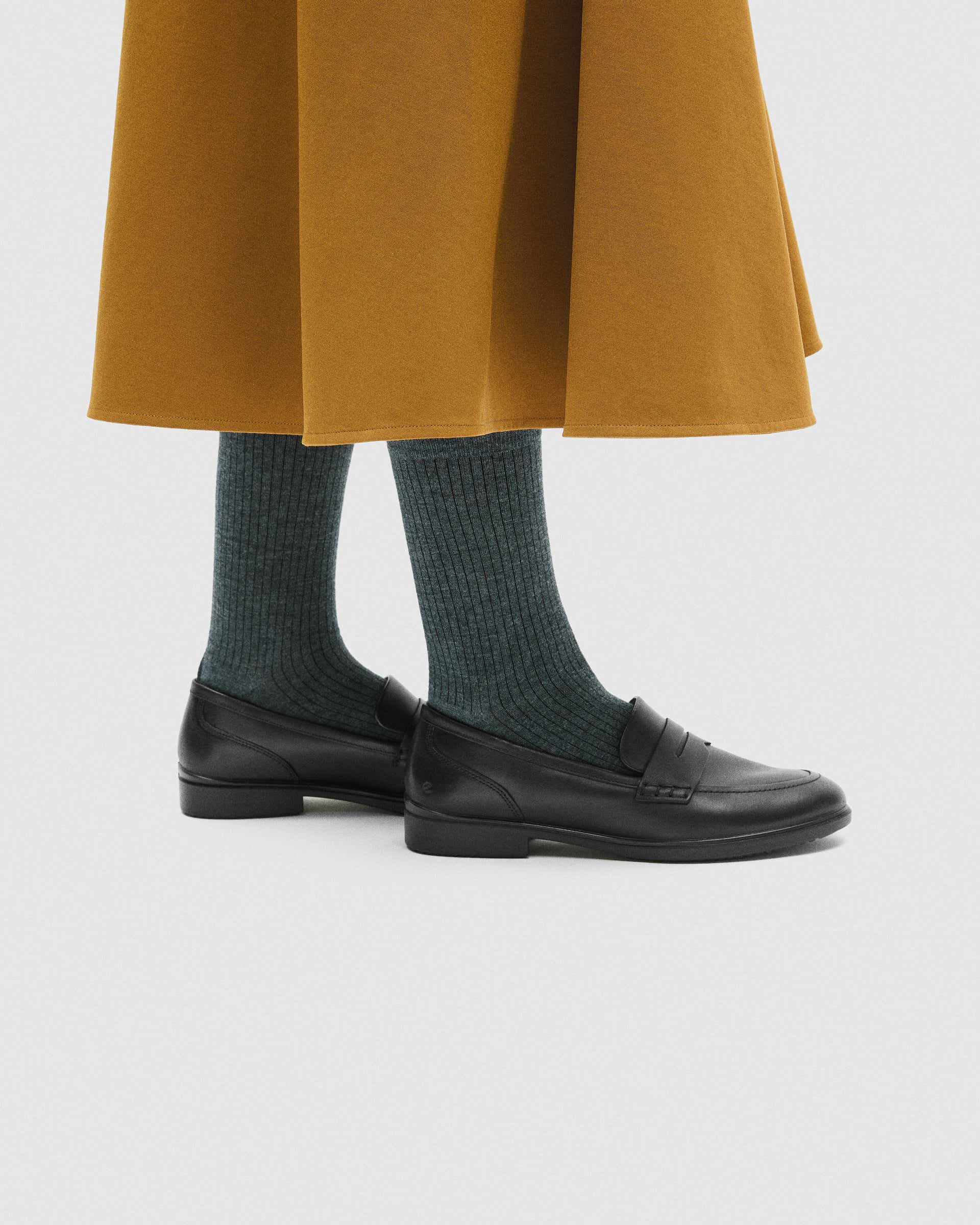 Women's ECCO® Dress Classic 15 Leather Loafer | Black