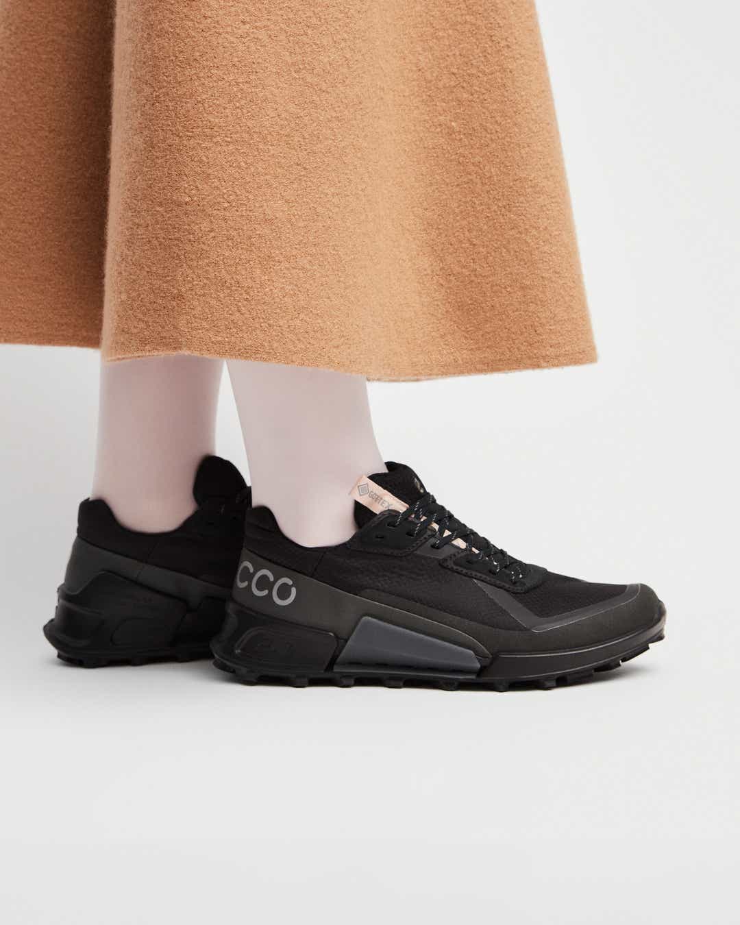 Trail ténis têxtil Gore-Tex mulher ECCO® Biom 2.1 X Country | Preto